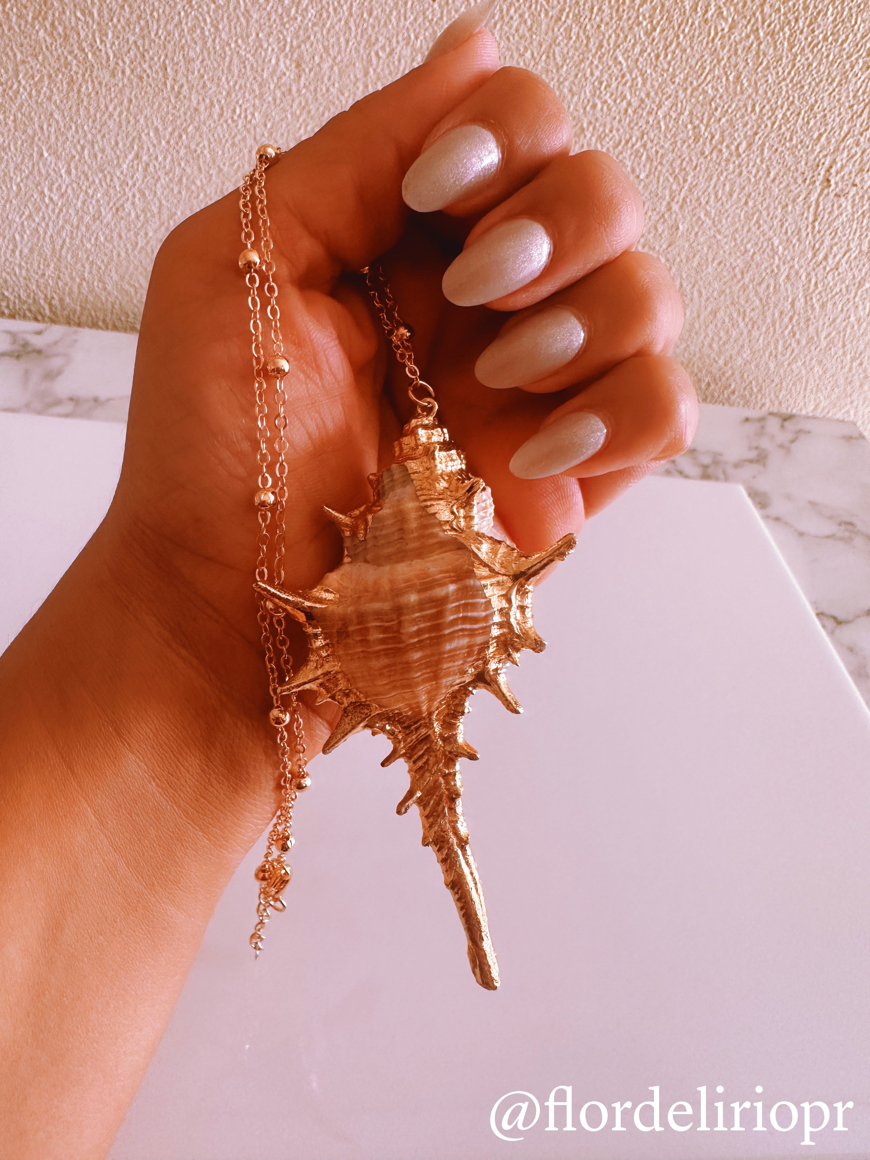 Big shell necklace – Flordeliriopr